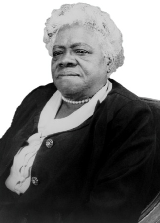 Foundational Women | Rockford Suffrage Plaza